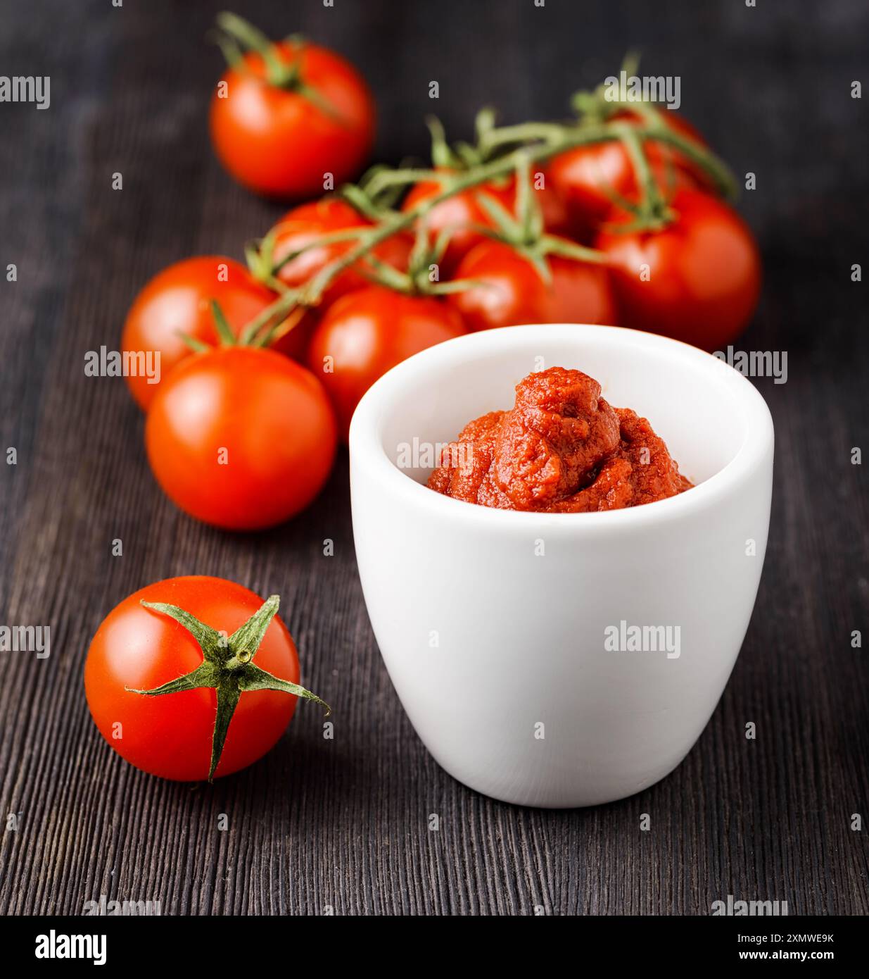 Red tomato paste sauce hi-res stock photography and images - Alamy