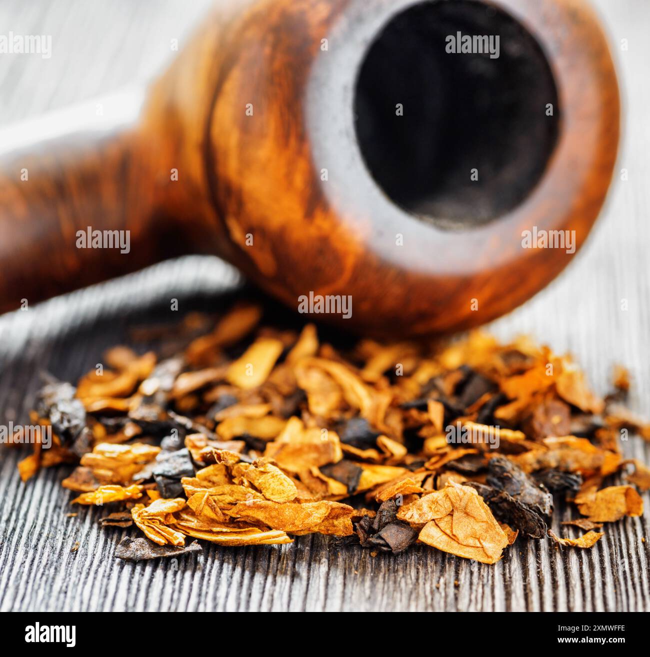 Macro smoking pipe tobacco hi-res stock photography and images - Alamy