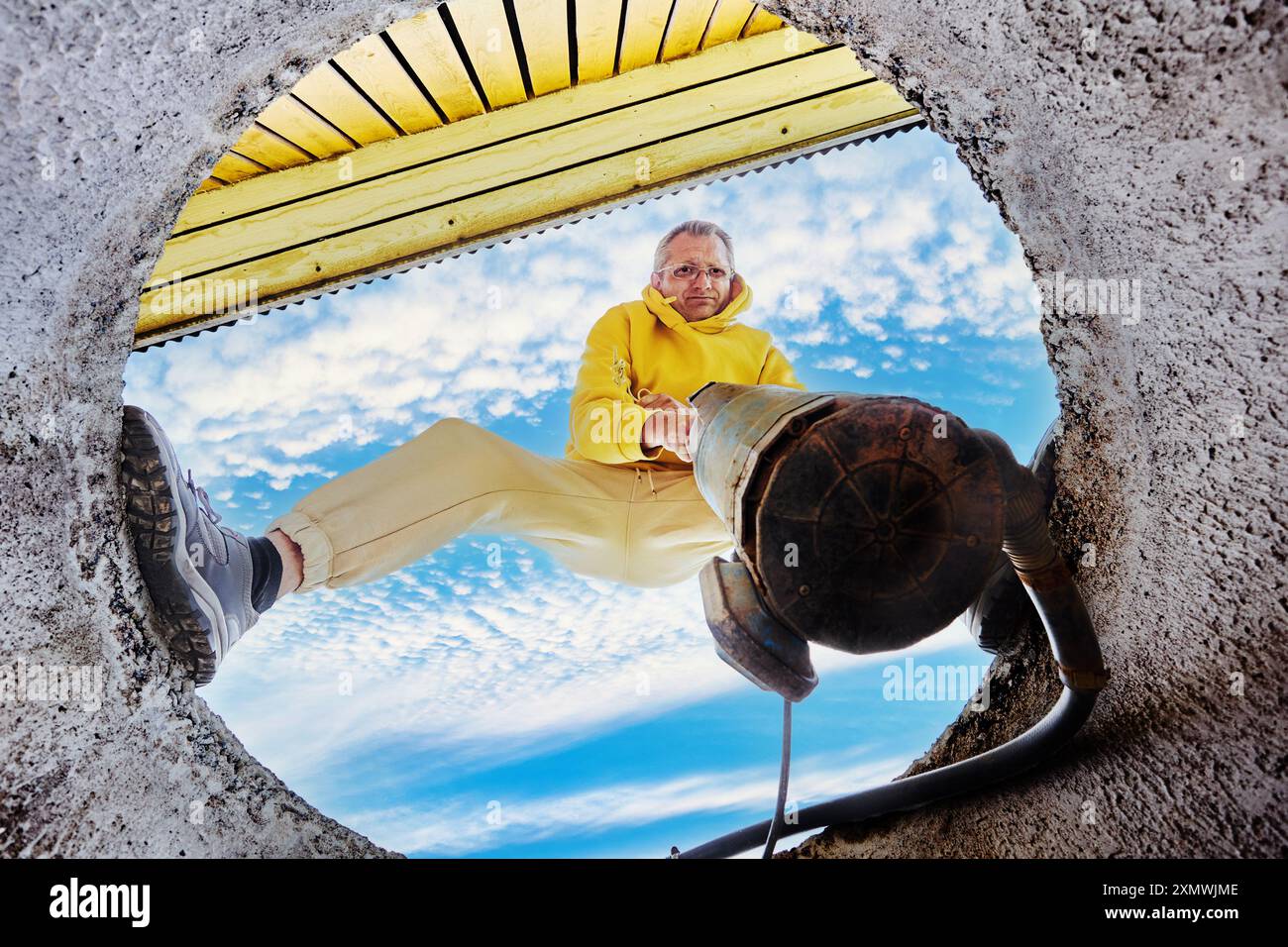 Septic tank pumping using hi-res stock photography and images - Alamy