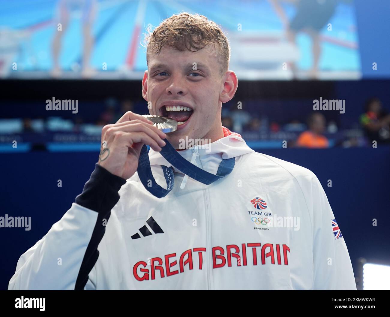 Great Britain's Matthew Richards celebrates with his silver medal after ...