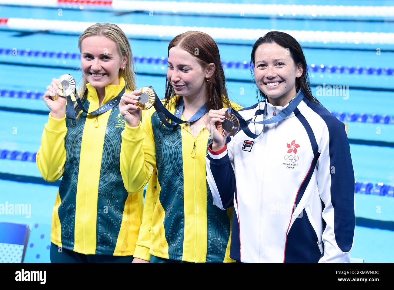 Paris, France. 29th July, 2024. Ariarne Titmus ( AUS ) Silver medal, Mollie O'Callaghan ( AUS ...