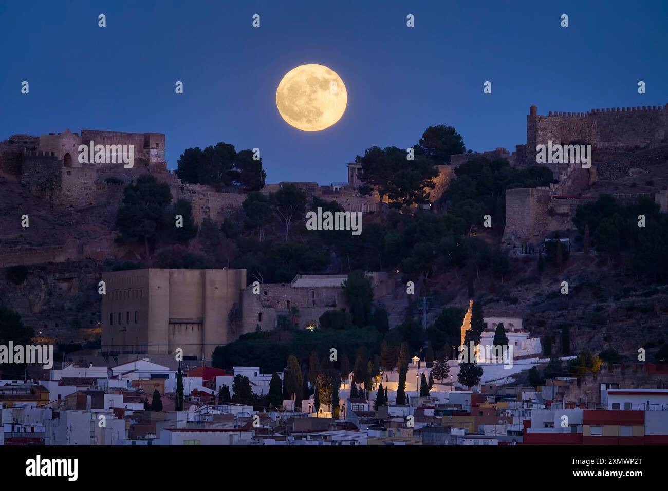 Blue moon iii hi-res stock photography and images - Alamy