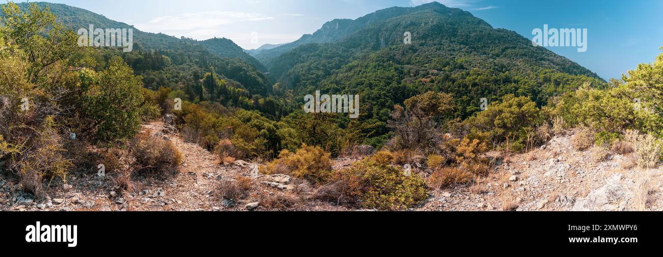 Samos skyline hi-res stock photography and images - Alamy