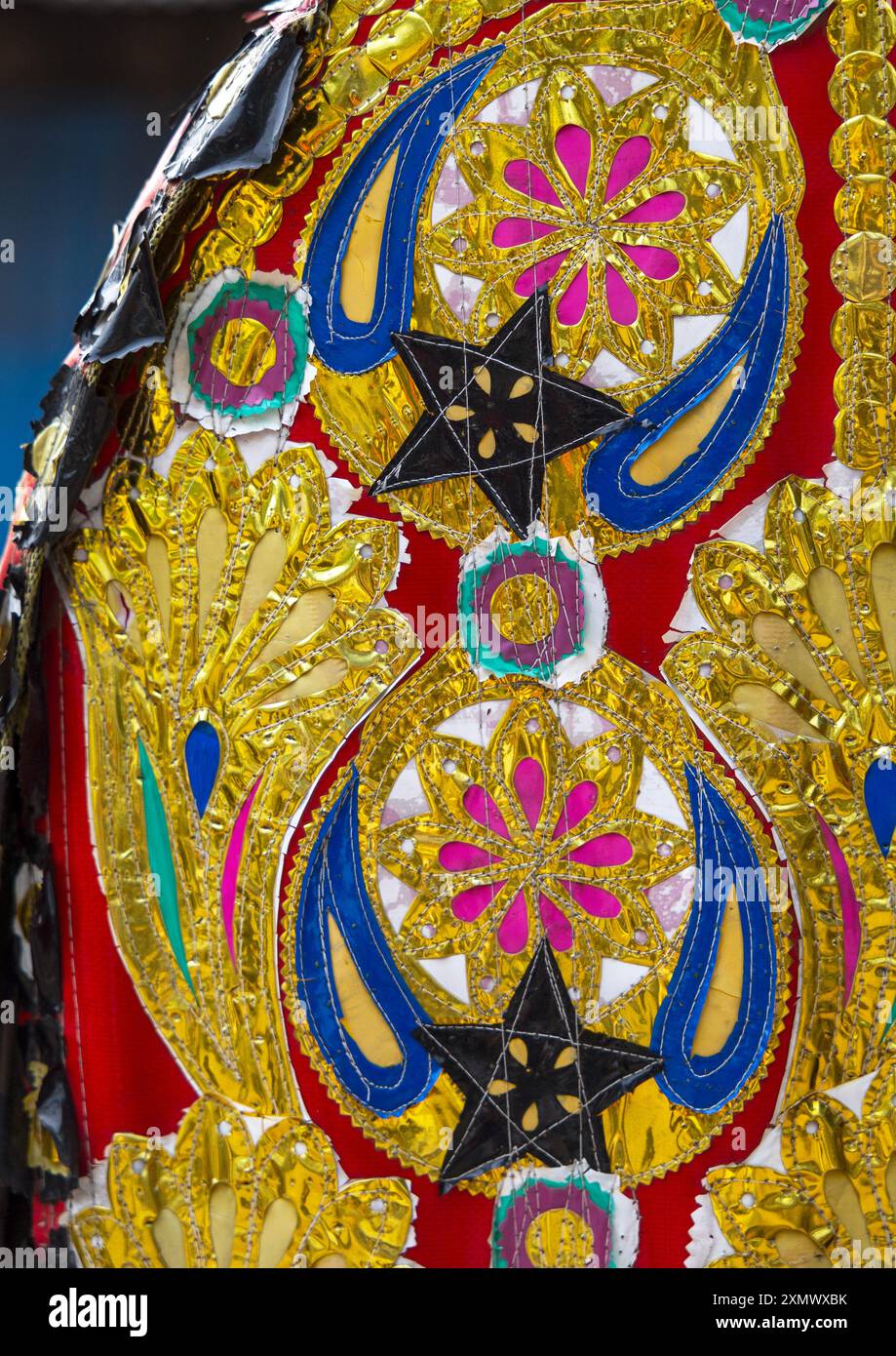 Decorated rickshaw, Dhaka Division, Dhaka, Bangladesh Stock Photo - Alamy