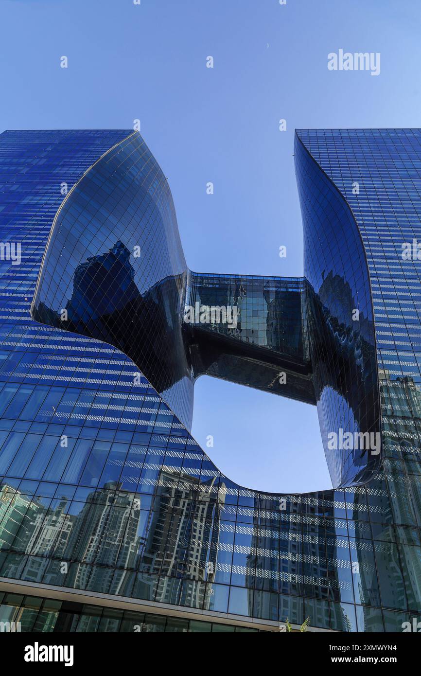 Dubai, UEA - February 25. 2023: The futuristic architectur of the Opus ...