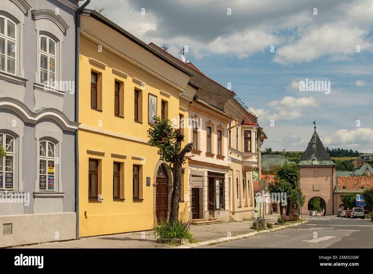 Old buildings in the world hi-res stock photography and images - Alamy