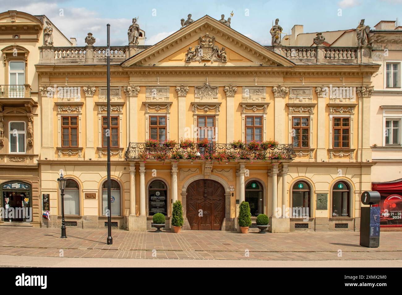 Beautiful historical town hall hi-res stock photography and images - Alamy