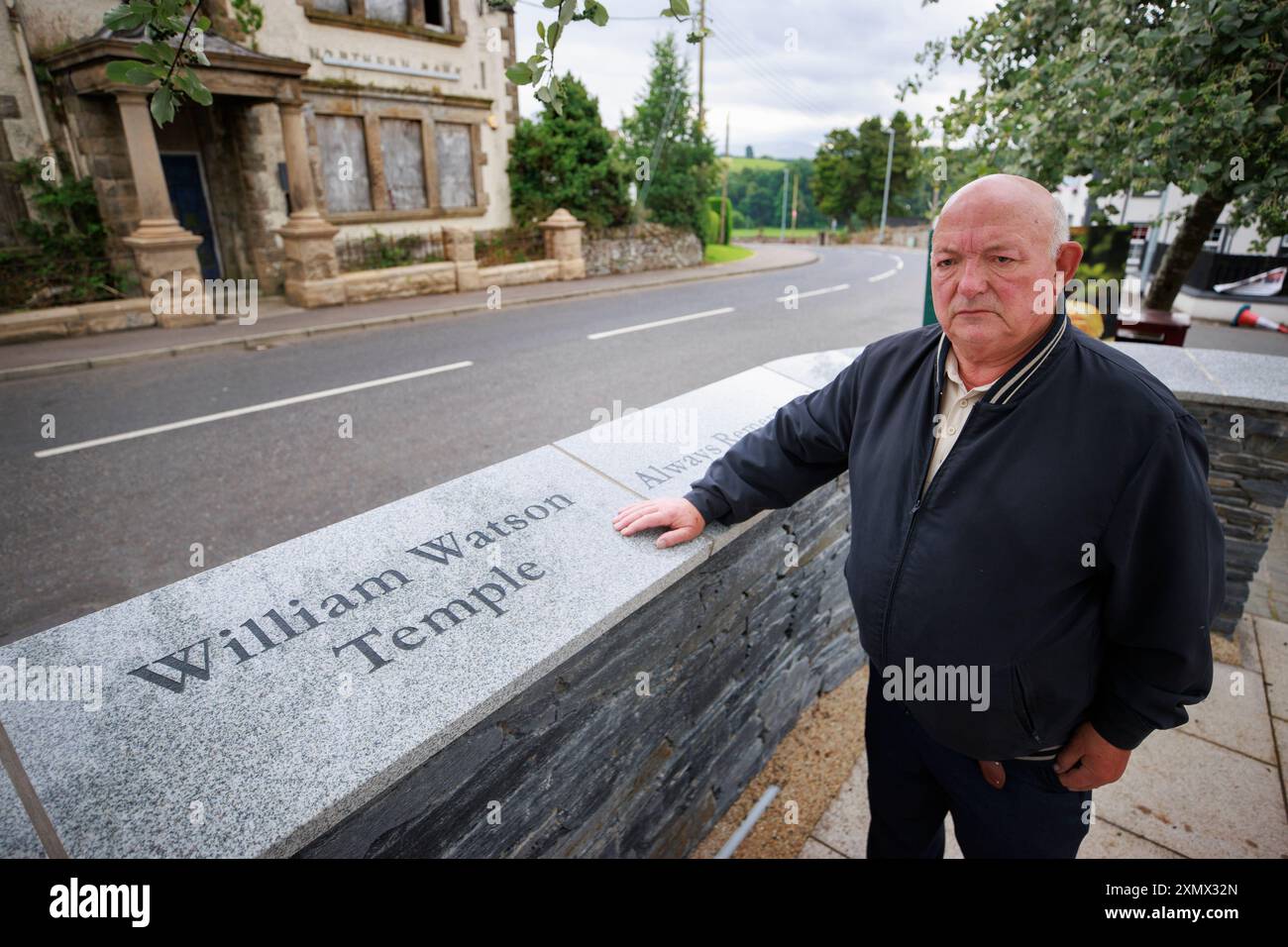 David temple brother 16 hi-res stock photography and images - Alamy