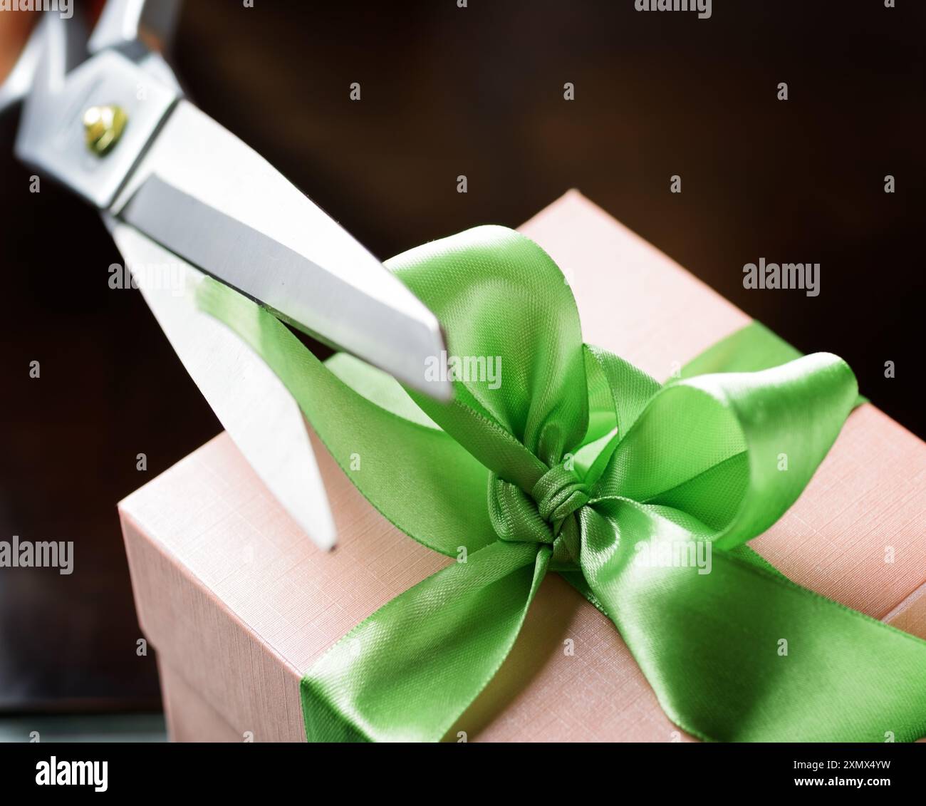 Gift box ribbon traditional hi-res stock photography and images - Alamy