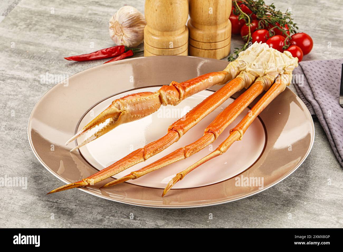 Delicous luxury boiled crab claw legs Stock Photo - Alamy