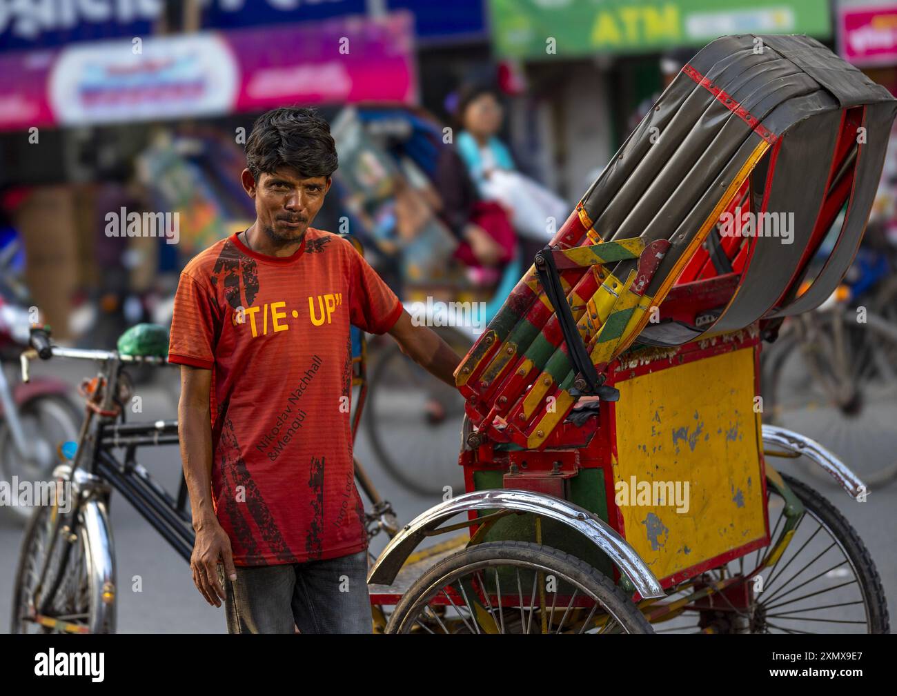 Rickshaw driver, Khulna Division, Jessore, Bangladesh Stock Photo - Alamy