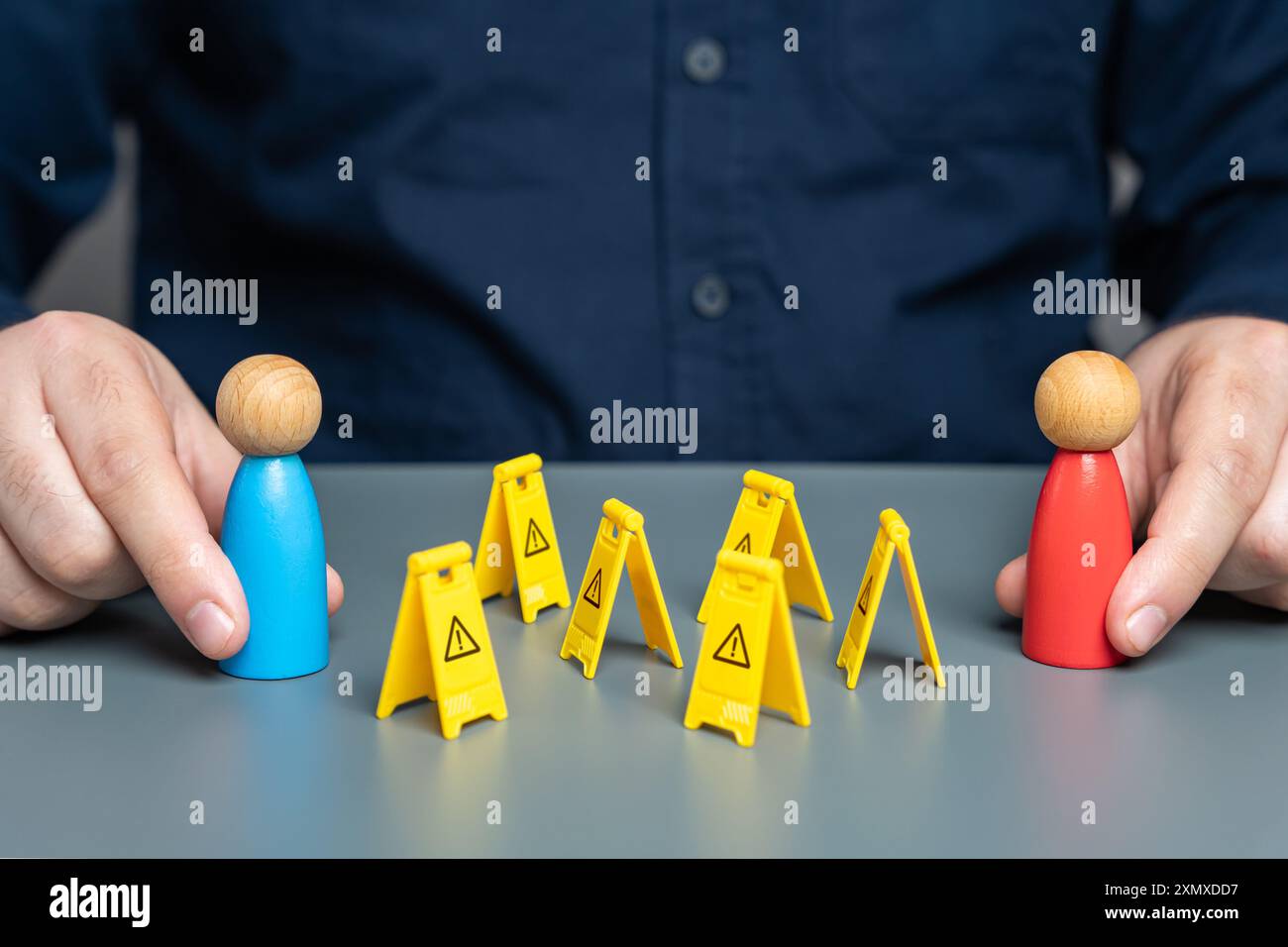 Find understanding between people and reach a compromise. Conflict ...