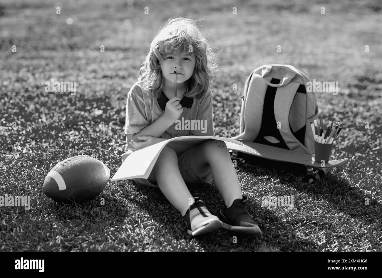 Outdoor kid play and draw craft artwork homework. Child artist, kids ...