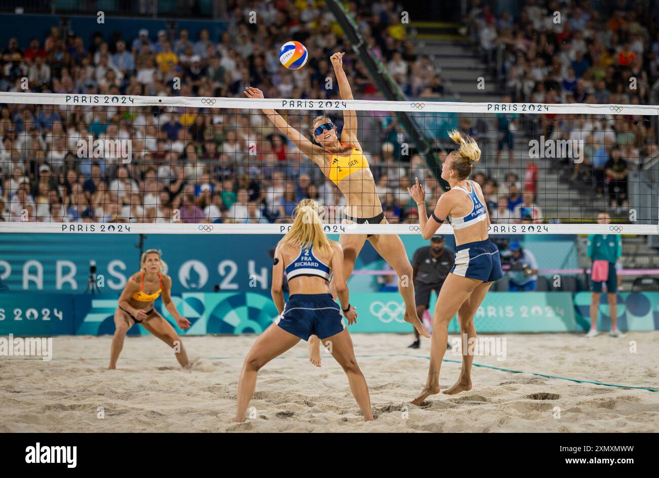 Paris, France. 29th Jul 2024. Lezana Placette and Alexia Richard (FRA ...