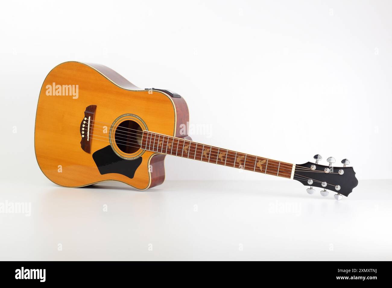 Musical instrument - Very beautiful electric acoustic guitar white ...