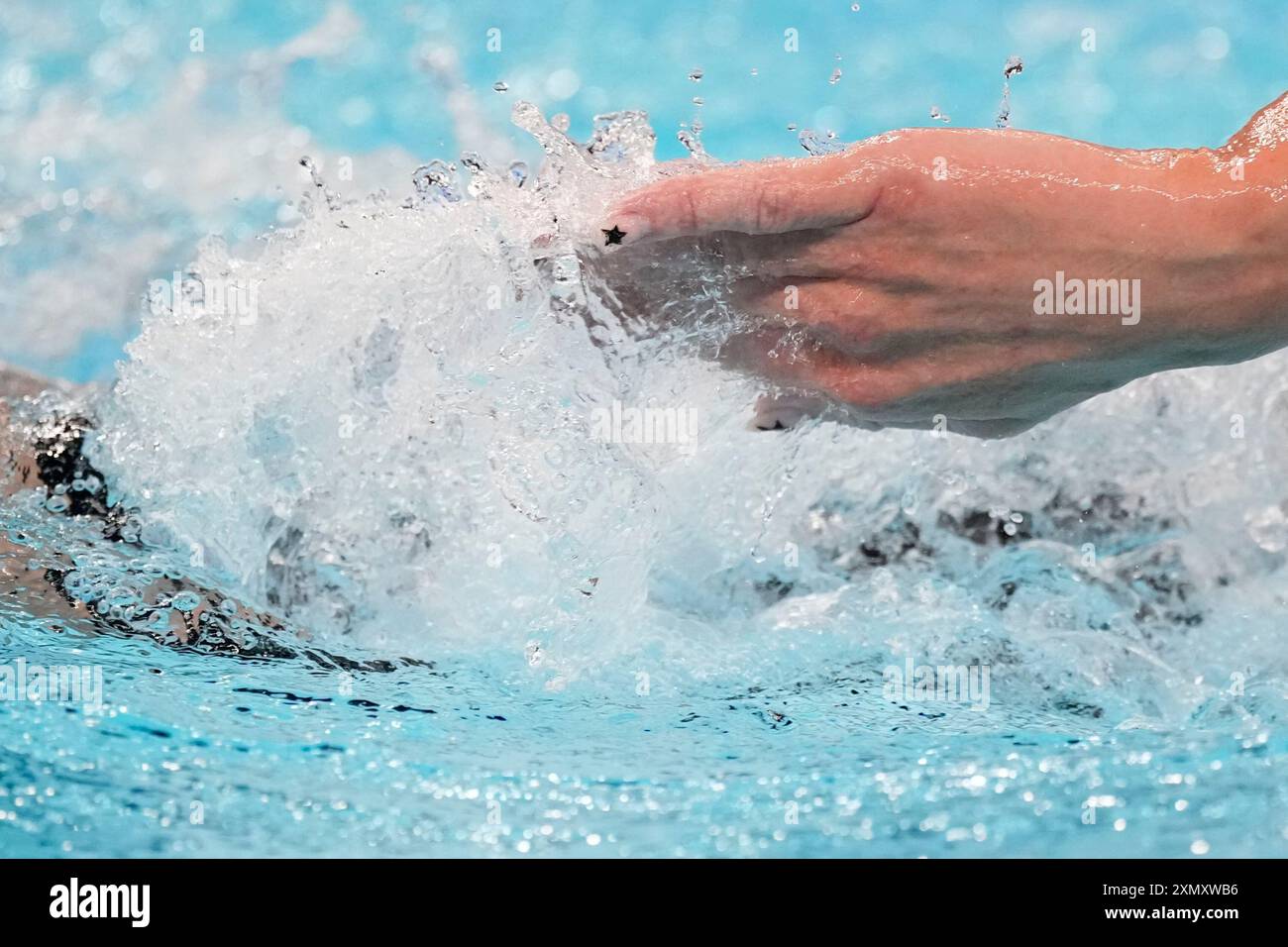 Eve Thomas, of New Zealand, competes during a heat in the women's 1500 ...