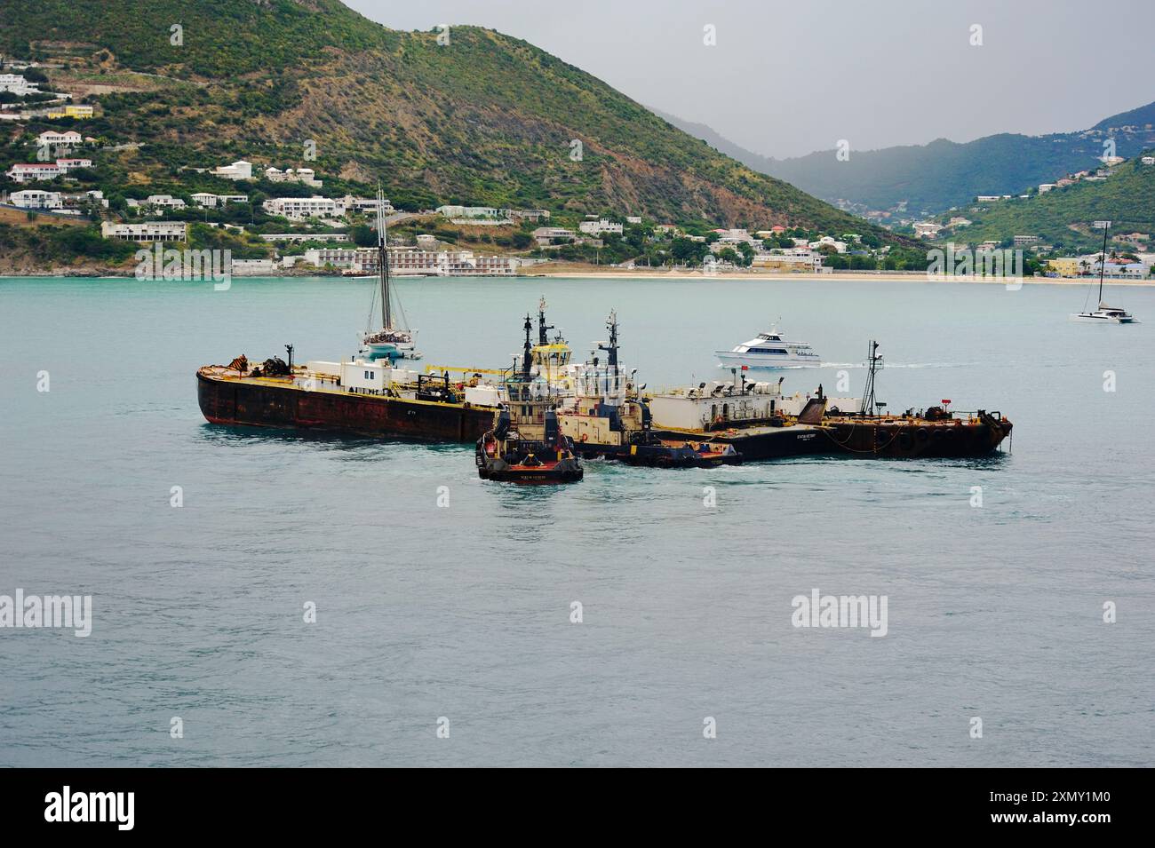 Phillipsberg, St Maarten - 2nd February 2024:Tug boats copontrolling ...