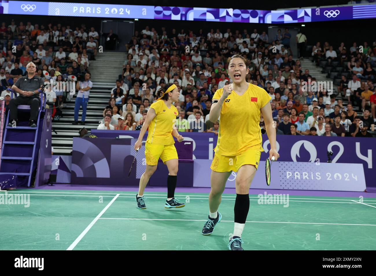 (240730) -- PARIS, July 30, 2024 (Xinhua) -- Chen Qingchen (L)/Jia Yifan of China celebrate ...