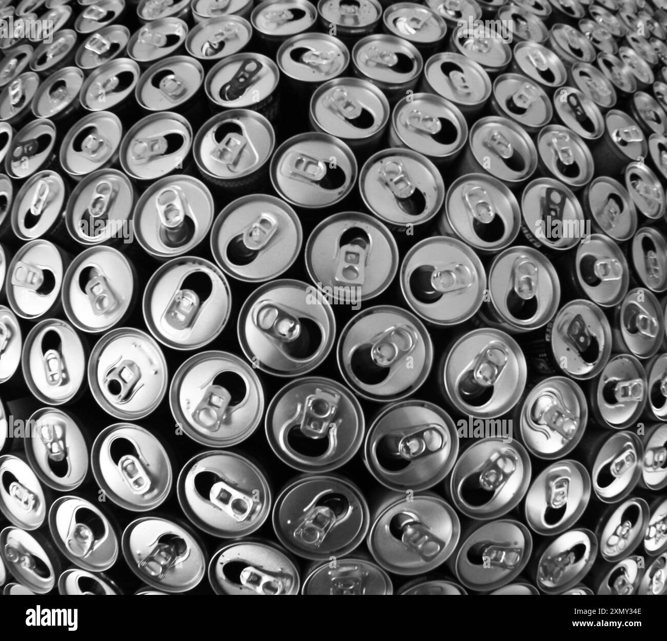 empty aluminum cans texture as easy industry background Stock Photo - Alamy