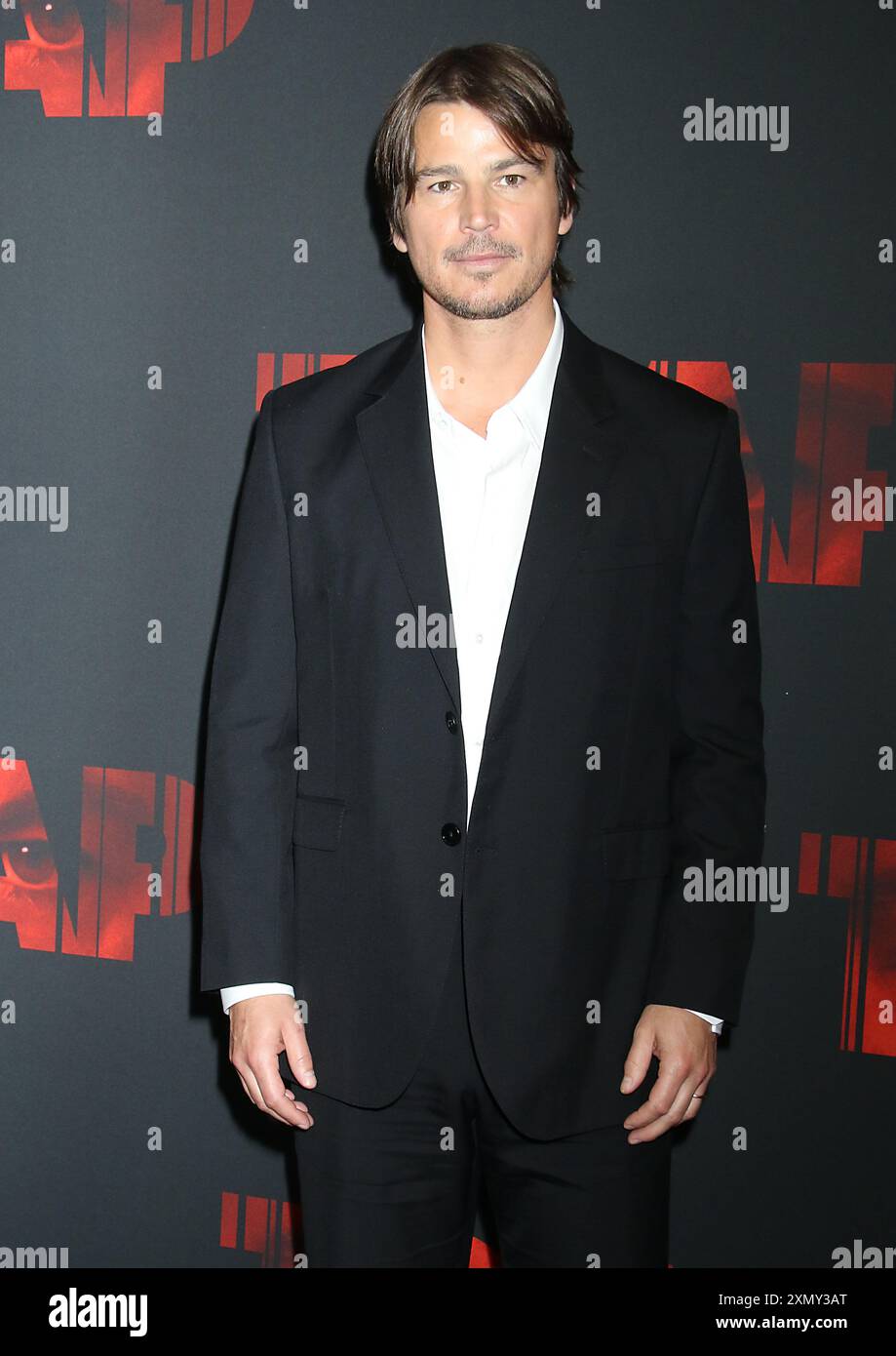 Josh Hartnett attend Warner Bros, Entertainment presents World Premiere ...