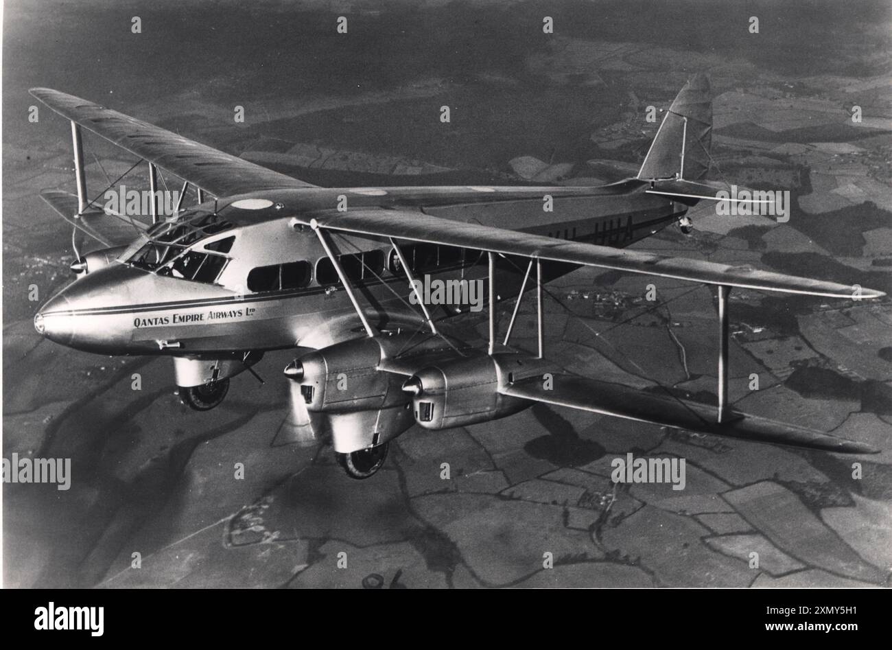de Havilland DH86 Express Air Liner VH-UUA of Qantas Stock Photo - Alamy
