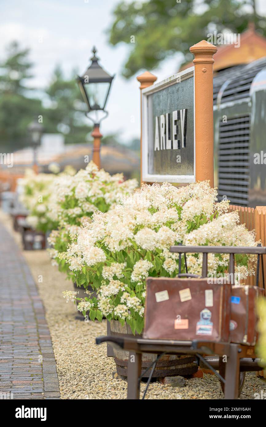 Arley station platform Stock Photo - Alamy