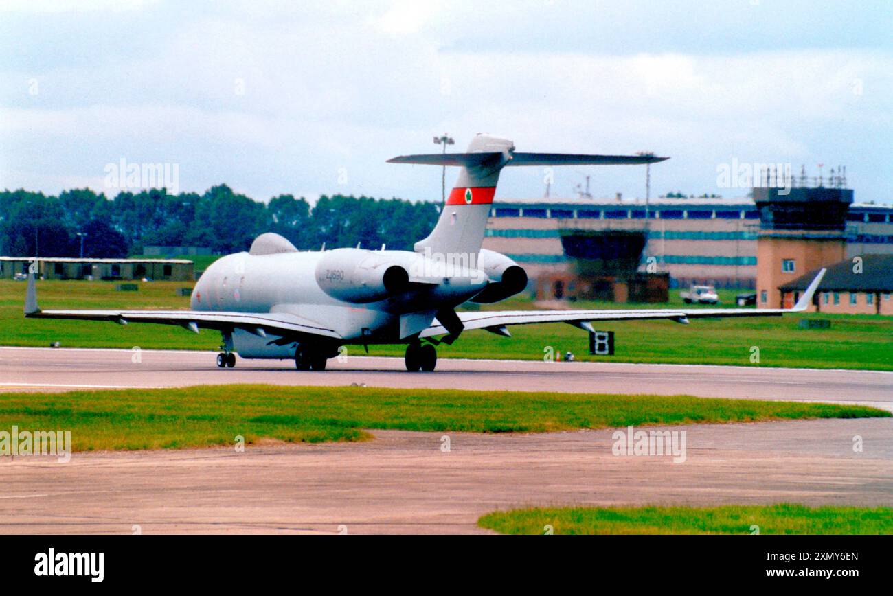 Bombardier sentinel r 1 hi-res stock photography and images - Alamy