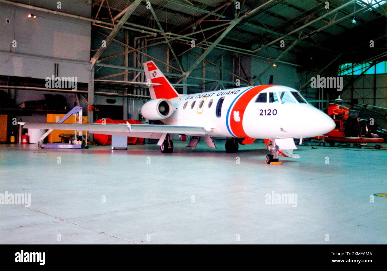 Dassault HU-25A Guardian 2120 Stock Photo - Alamy