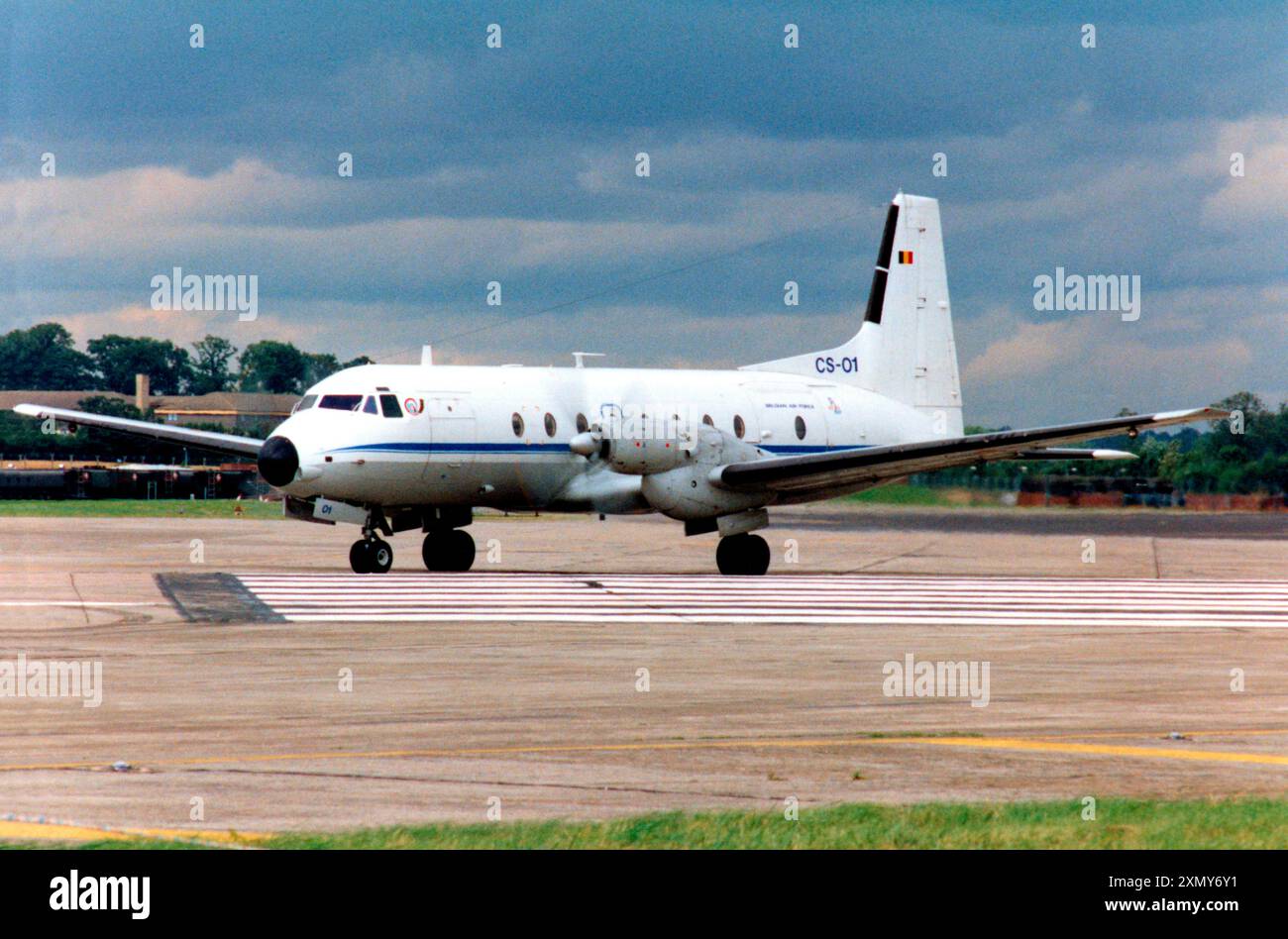 Hawker Siddeley HS.748-288 CS-01 Stock Photo - Alamy