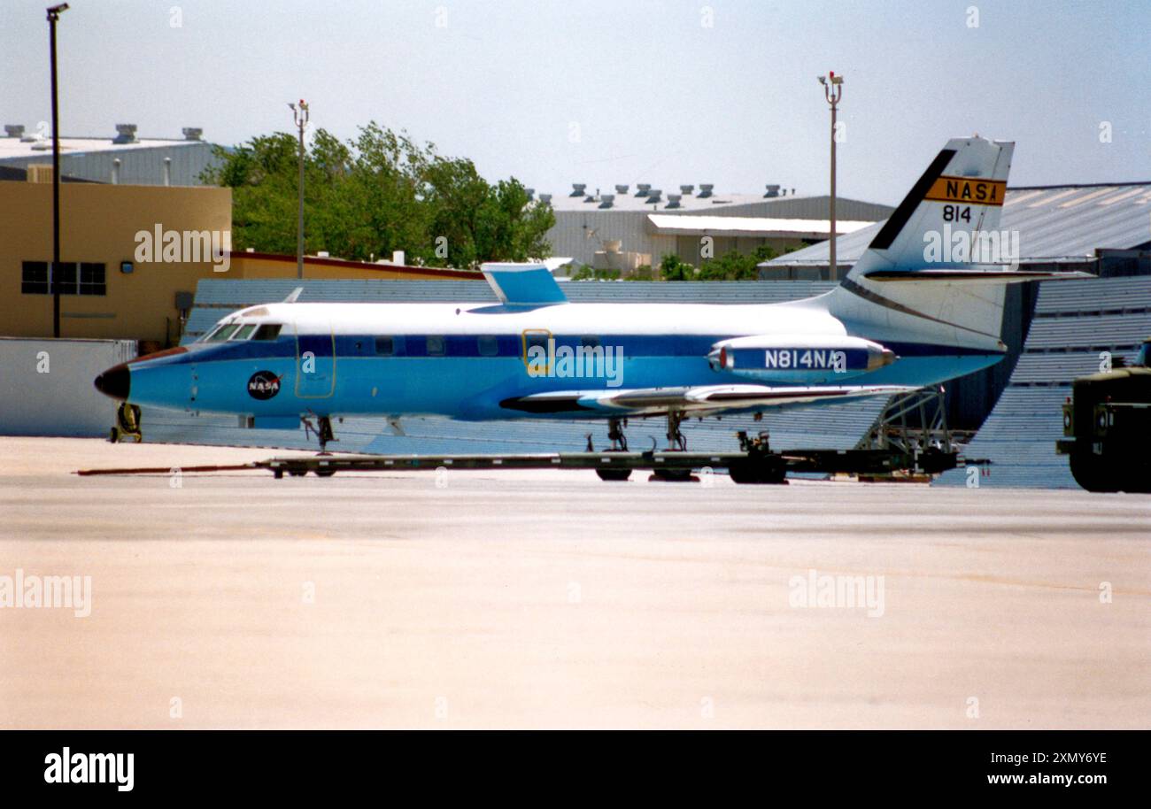 Lockheed jetstar hi-res stock photography and images - Alamy
