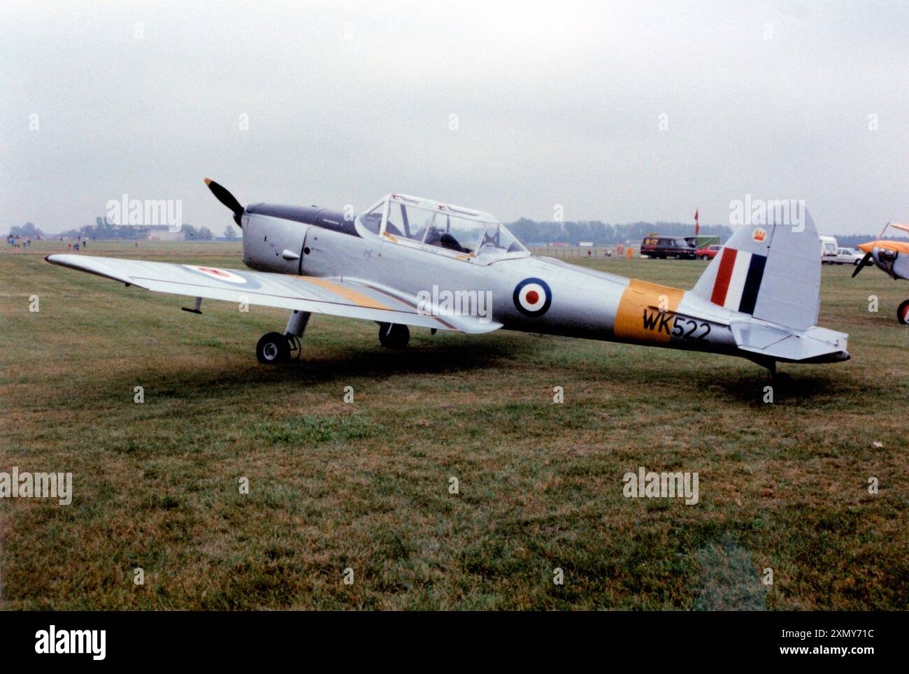 De havilland dhc chipmunk aircraft hi-res stock photography and images ...