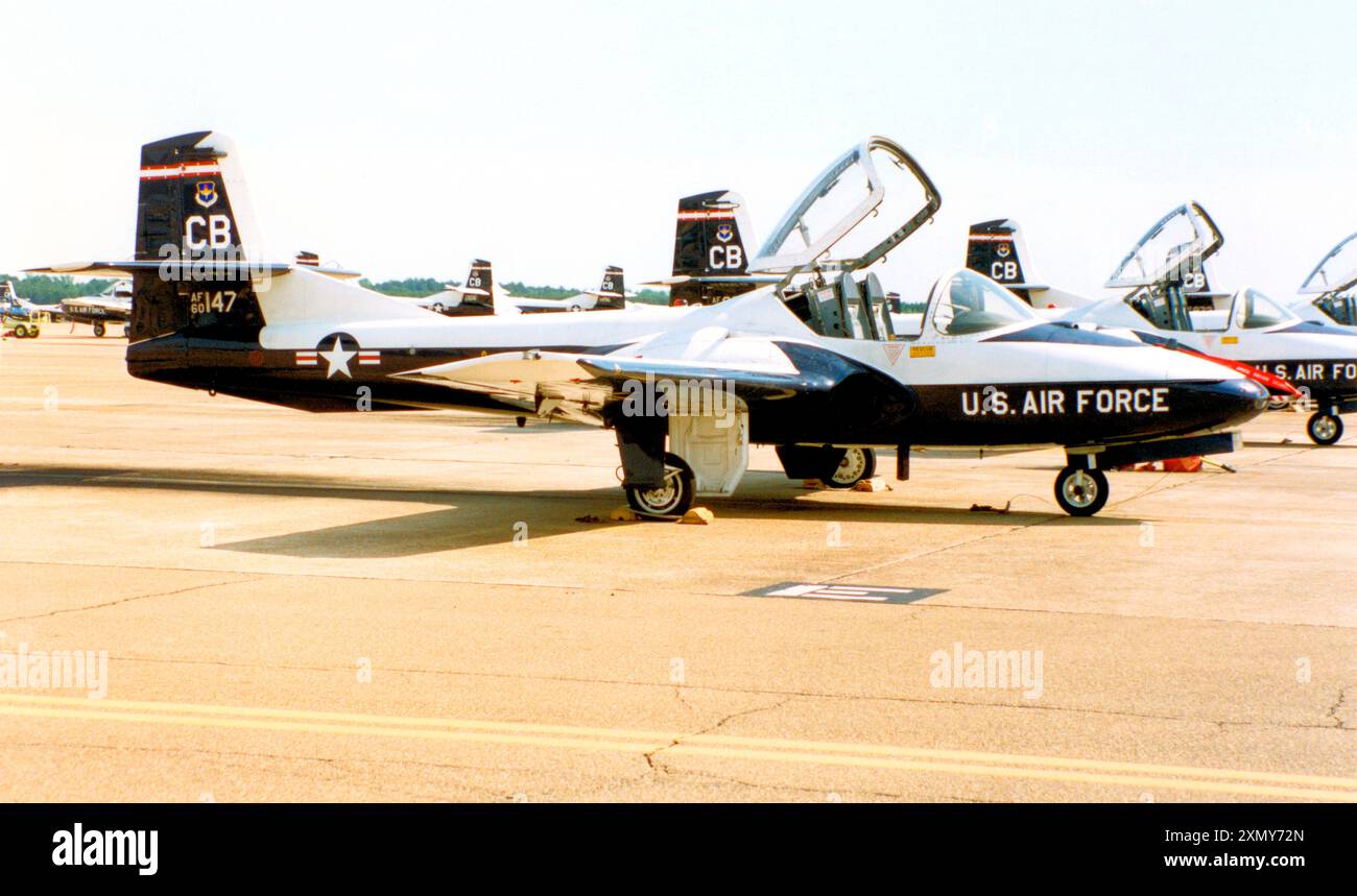 Cessna T-37B 60-0147 Stock Photo - Alamy
