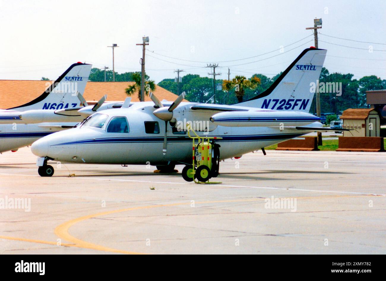 Mitsubishi MU-2B-25 N725FN Stock Photo - Alamy