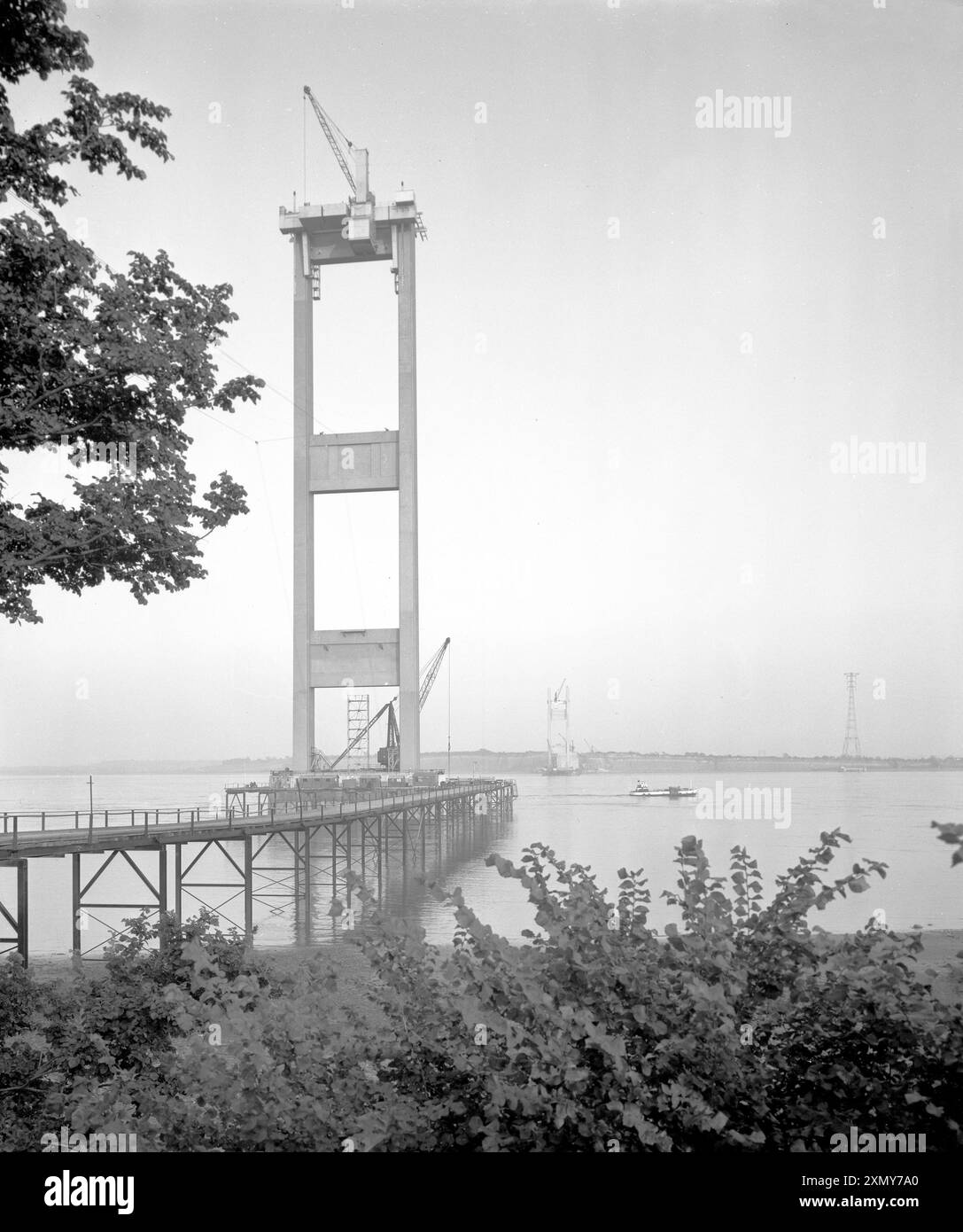 Severn bridge from aust hi-res stock photography and images - Alamy