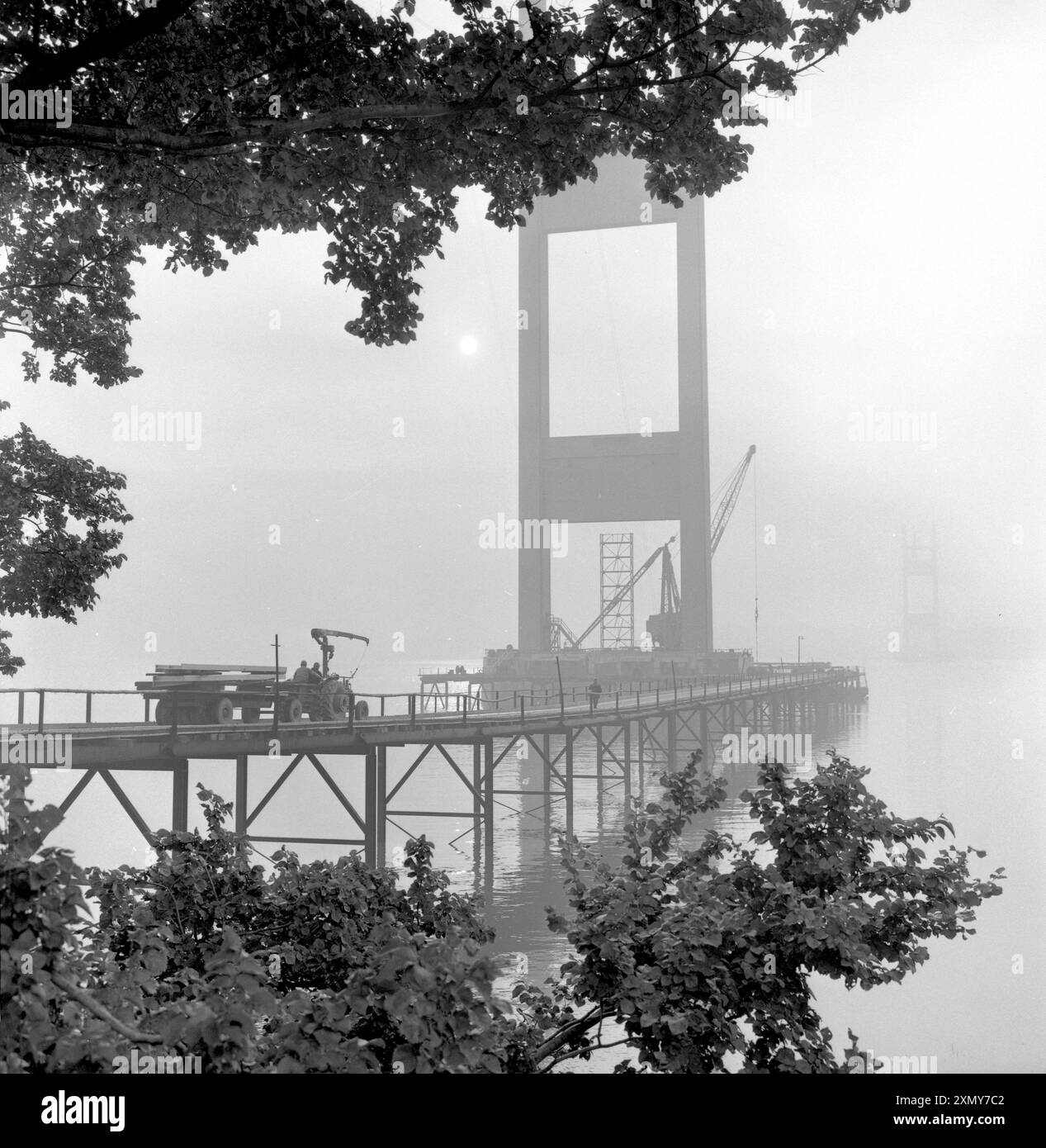 Building the Severn Bridge Stock Photo - Alamy