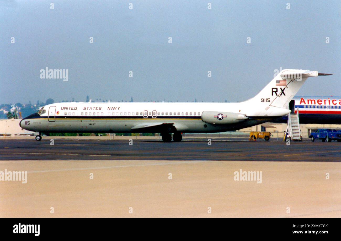 McDonnell Douglas C-9B Skytrain II 159115 Stock Photo - Alamy