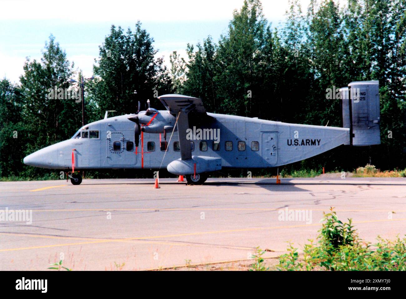 Short-Bombardier C-23B Sherpa 93-01325 Stock Photo - Alamy