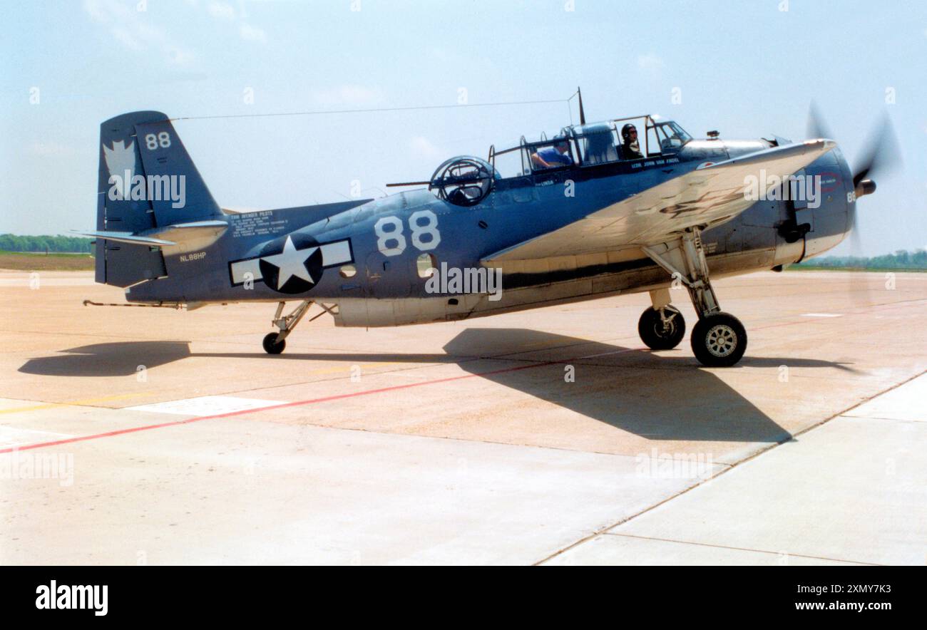 Aeroplane motors hi-res stock photography and images - Alamy
