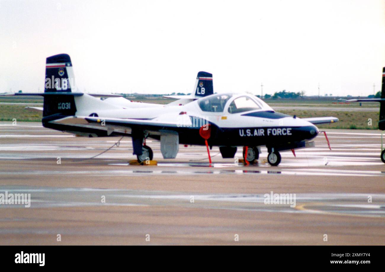 Cessna T-37B 68-8031 Stock Photo - Alamy