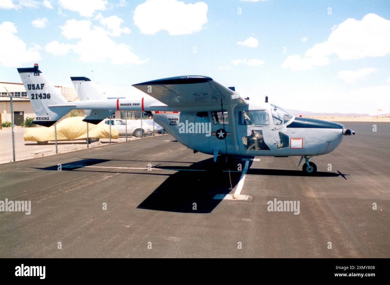 Cessna O-2A Super Skymaster NX426Z - 67-21436 Stock Photo - Alamy
