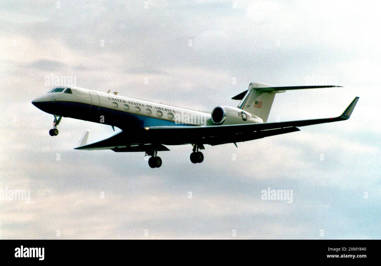 Gulfstream aerospace c 37 hi-res stock photography and images - Alamy