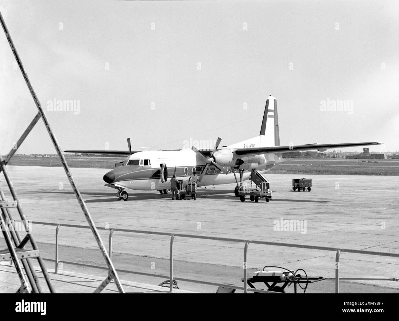 Fokker F27-400M Friendship PH-ARO Stock Photo - Alamy
