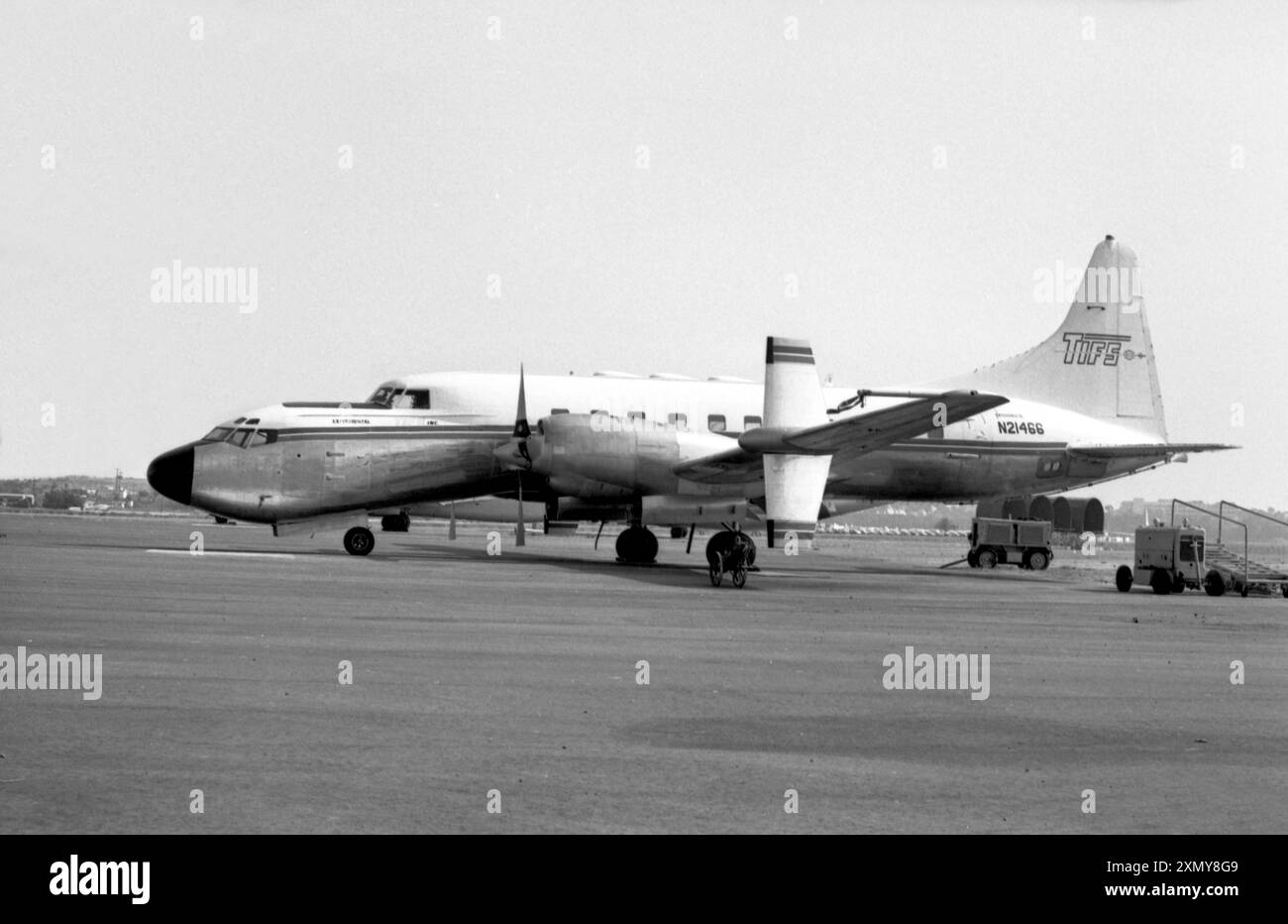 Convair CV-580 TIFS N21466 Stock Photo - Alamy