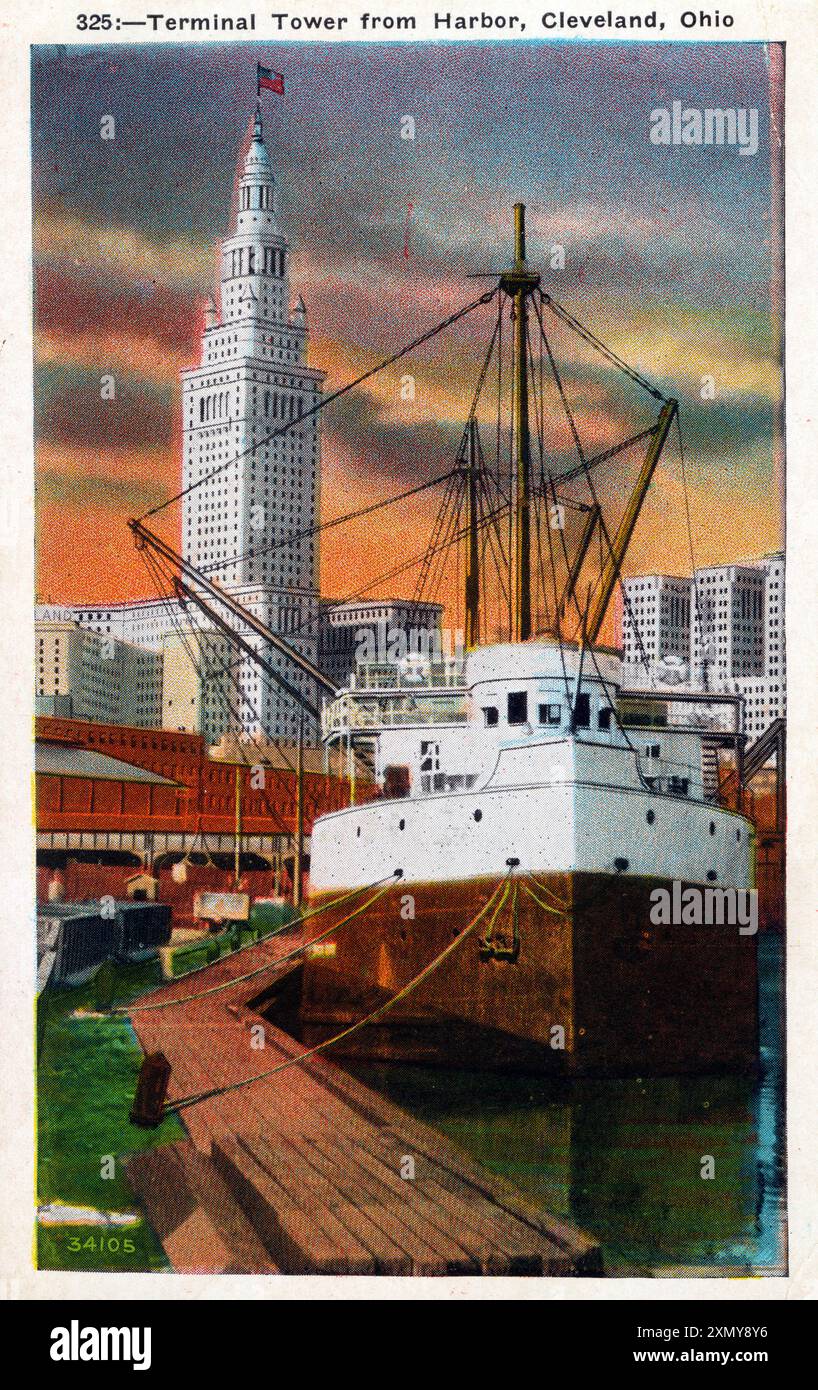 Terminal Tower from the Harbour, Cleveland, Ohio, USA Stock Photo - Alamy
