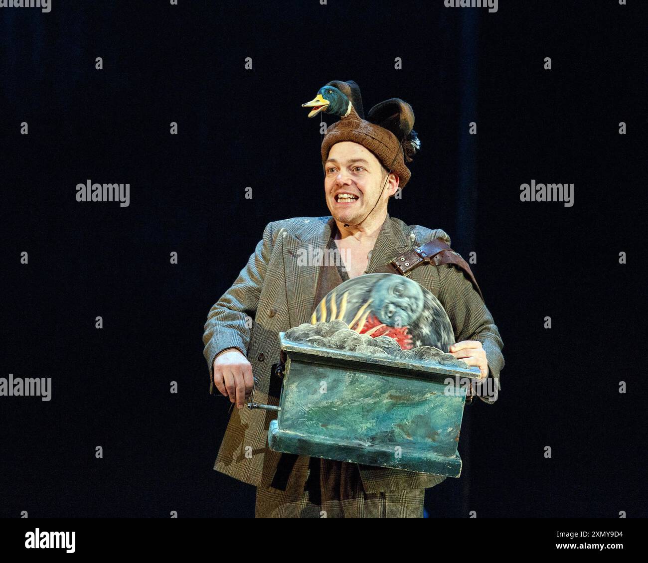 18th century music box hi-res stock photography and images - Alamy