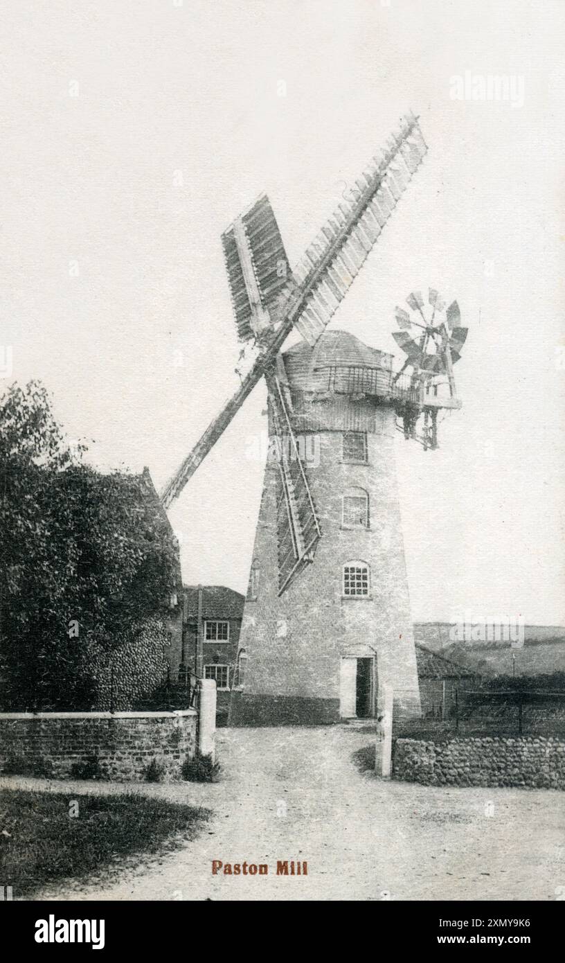 Norfolk windows hi-res stock photography and images - Alamy