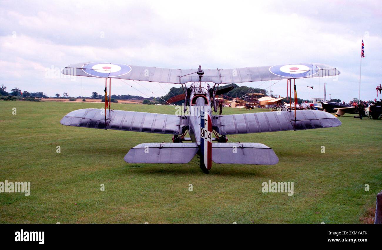 Fixed aircraft hi-res stock photography and images - Alamy