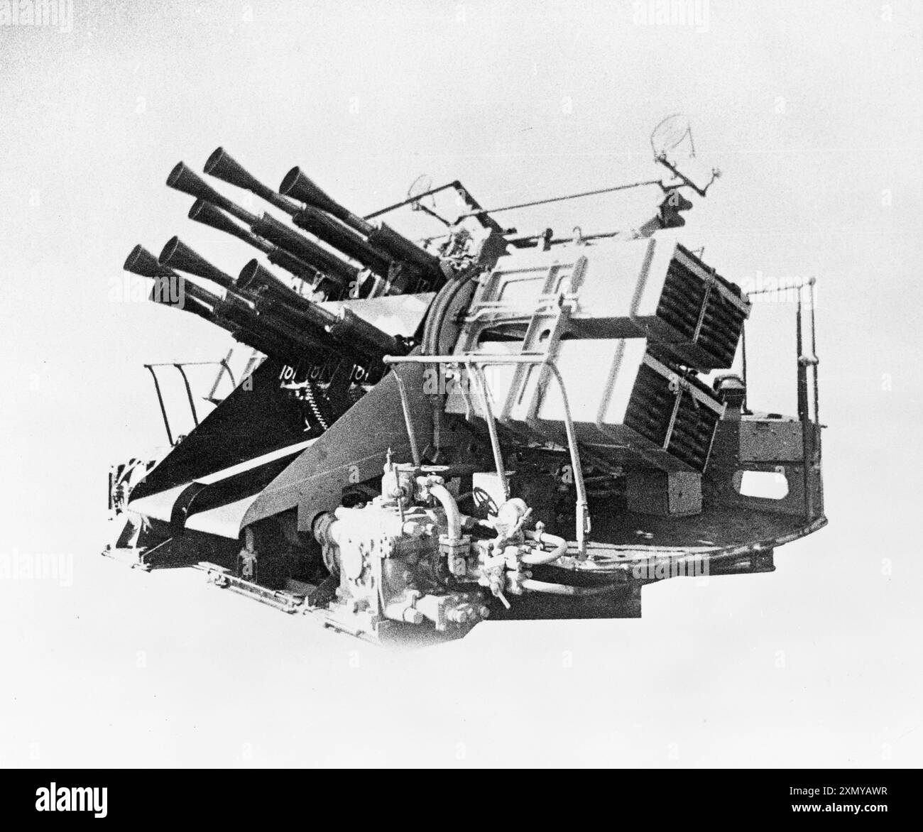 Vickers 2pdr QF Mk.VI Stock Photo - Alamy