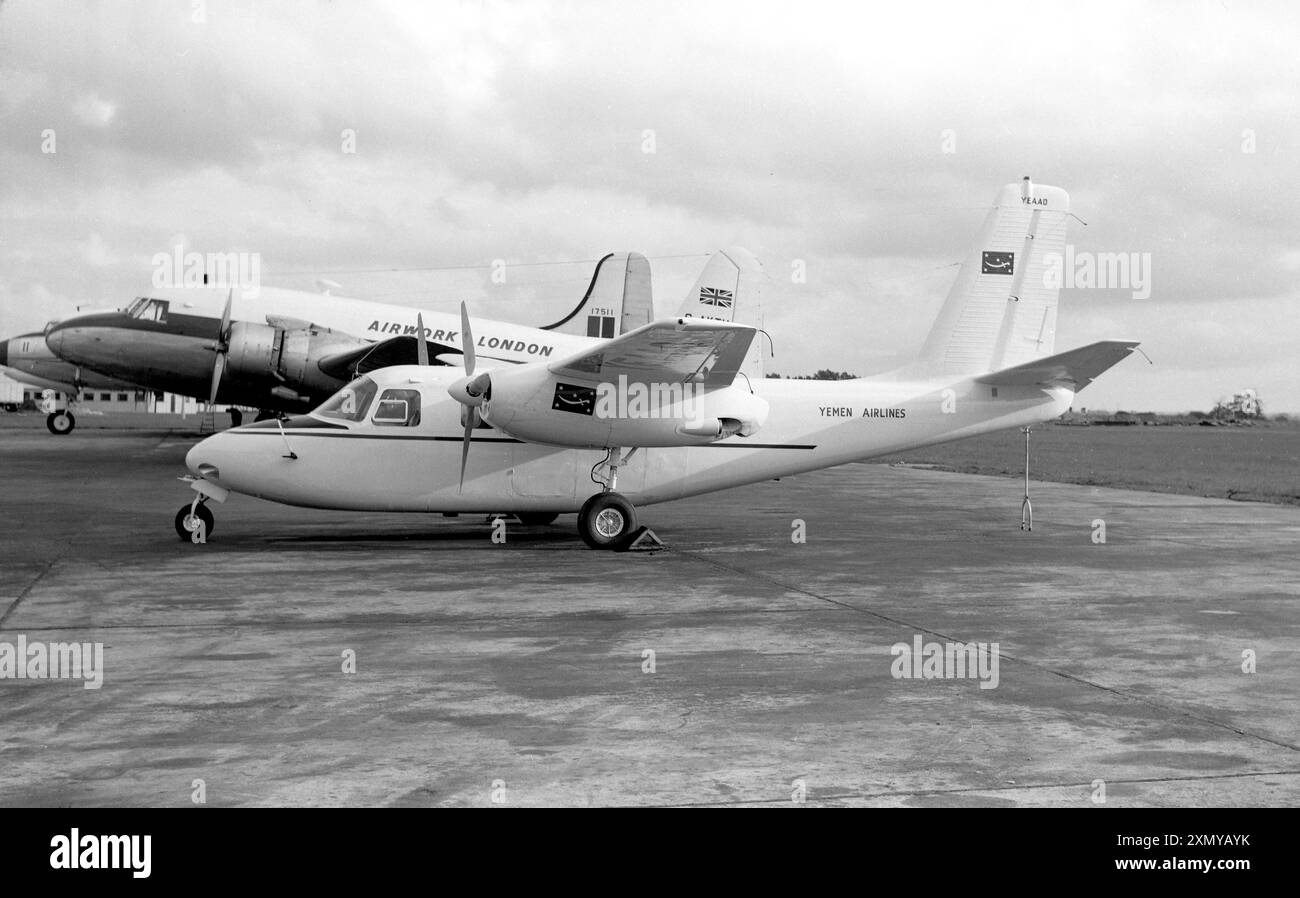Aero commander 680 hi-res stock photography and images - Alamy