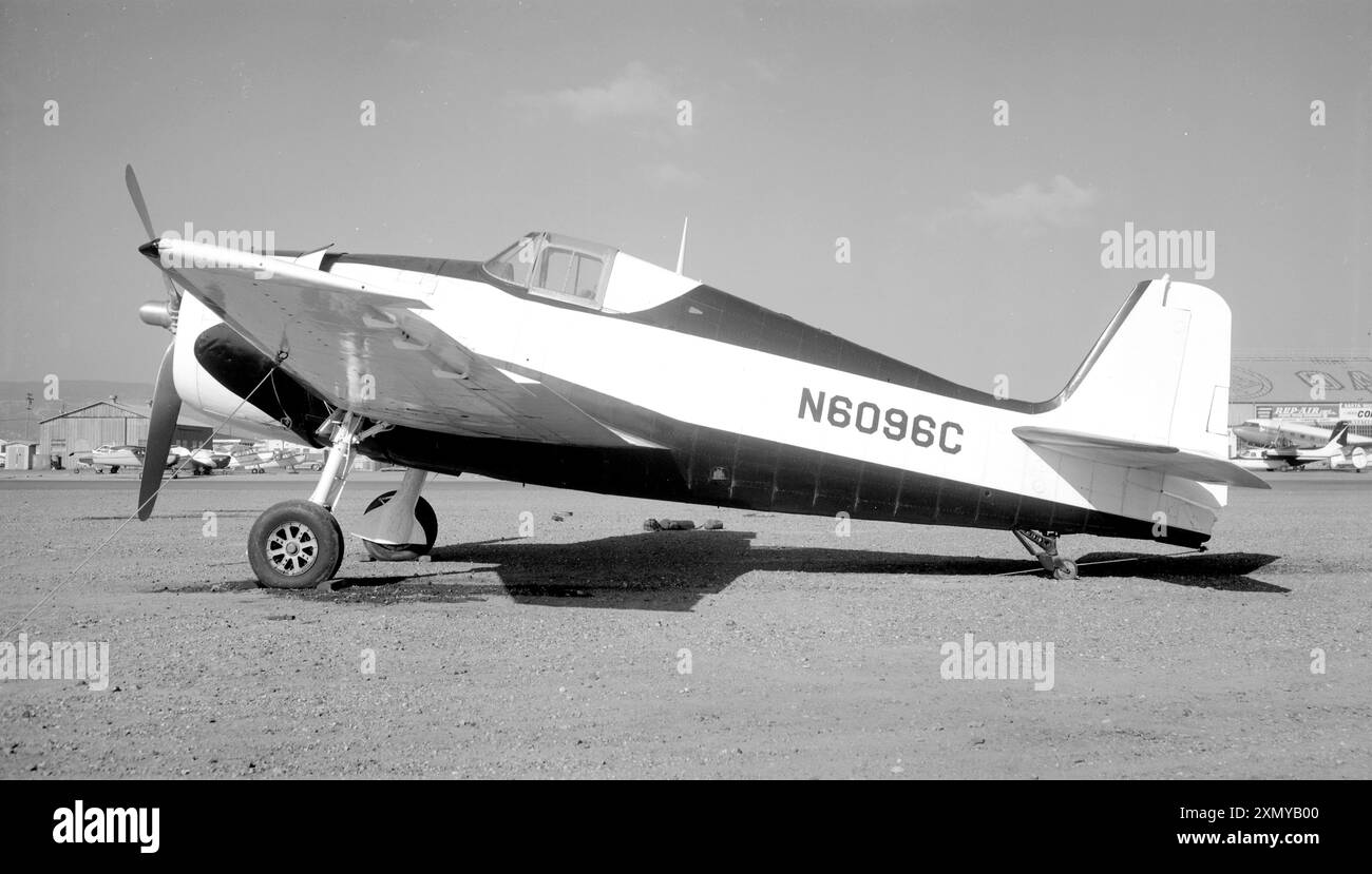Grumman F6F-3 Hellcat N6096C Stock Photo - Alamy